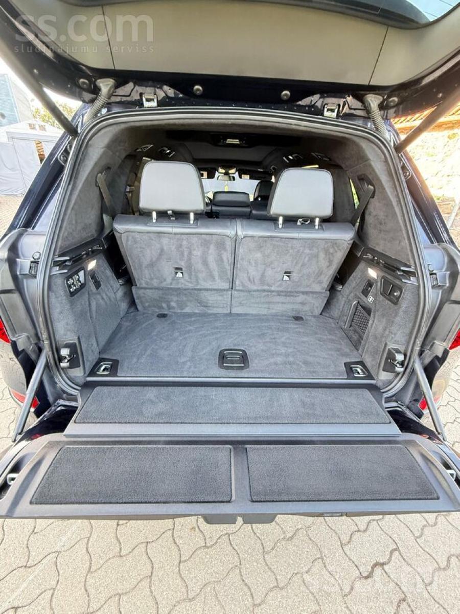 Melns BMW X7 2020 Valmiera, ar dzinēja tilpumu 3.00 L un nobraukumu 156 tūkst. km par 55000 €, foto 17 vietnē AUTOMOTO.COM.LV