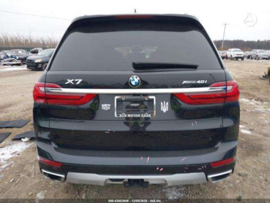 Black BMW X7 2021 in Klaipeda, with an engine capacity of 3.00 L and mileage of 75 thousand km for 19000 €, photo 16 on AUTOMOTO.COM.LV