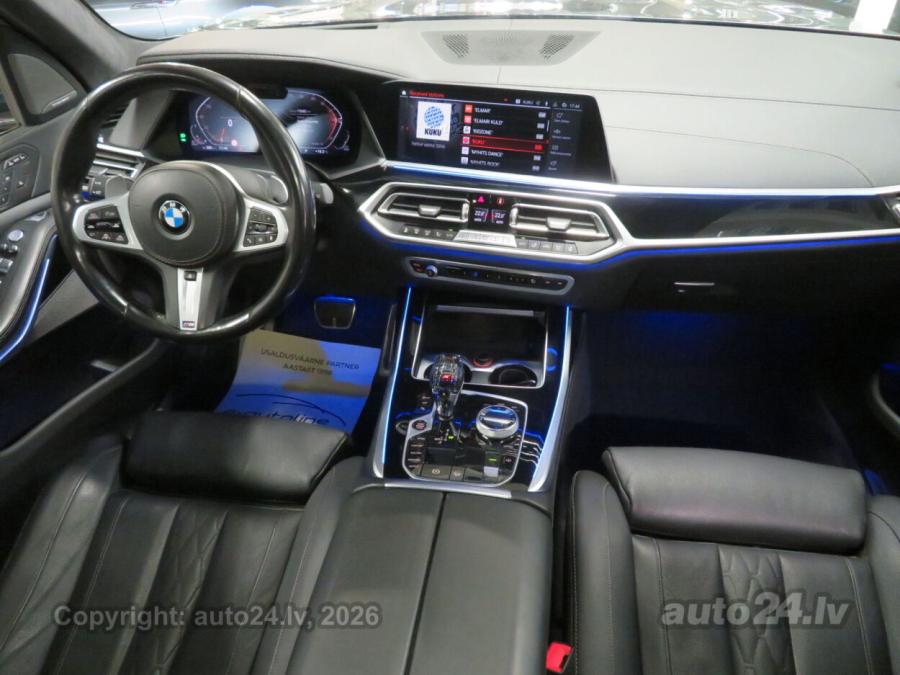 Melns BMW X7 2021 Tallina, ar dzinēja tilpumu 3.00 L un nobraukumu 170 tūkst. km par 54900 €, foto 3 vietnē AUTOMOTO.COM.LV