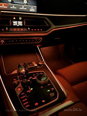 Black BMW X7 2021 in Tallinn, with an engine capacity of 3.00 L and mileage of 131 thousand km for 59900 €, photo 30 on AUTOMOTO.COM.LV