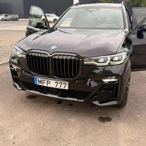 Черный БМВ X7 2021 в Каунас, объемом двигателя 2.99 л и пробегом 209 тыс. км за 58500 €, фото 17 на AUTOMOTO.COM.LV