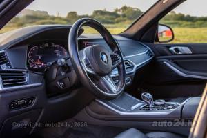 Melns BMW X7 2021 Tallina, ar dzinēja tilpumu 3.00 L un nobraukumu 120 tūkst. km par 62500 €, foto 7 vietnē AUTOMOTO.COM.LV