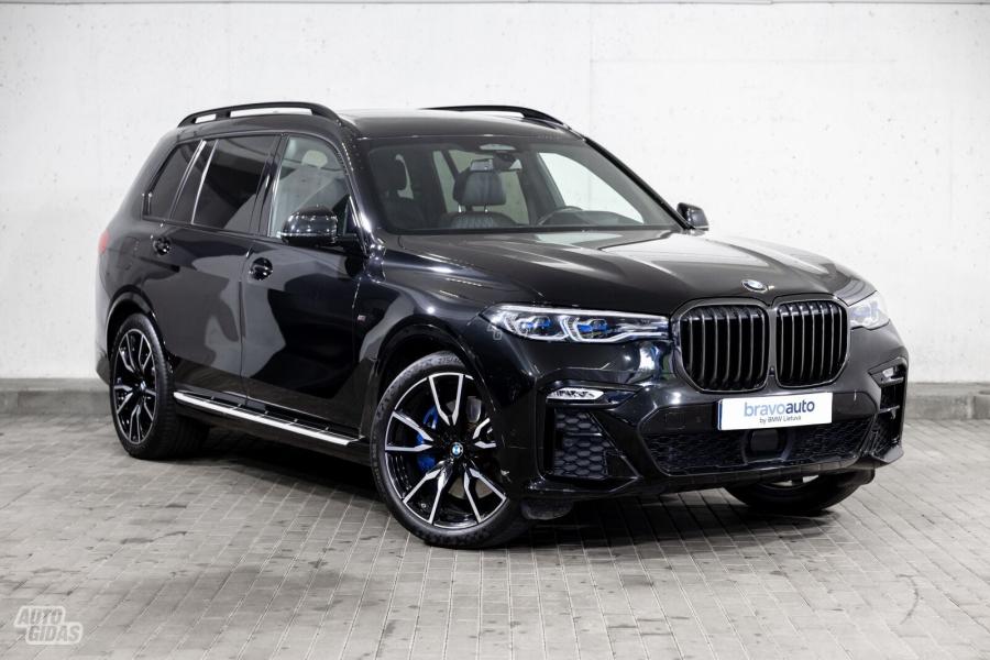 Black BMW X7 2021 in Vilnius, with an engine capacity of 3.00 L and mileage of 60 thousand km for 61991 €, photo 6 on AUTOMOTO.COM.LV