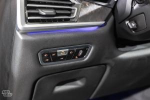 Black BMW X7 2021 in Vilnius, with an engine capacity of 3.00 L and mileage of 60 thousand km for 61991 €, photo 20 on AUTOMOTO.COM.LV