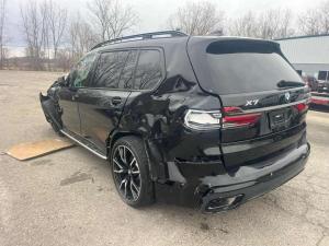 Melns BMW X7 2022 Viļņa, ar dzinēja tilpumu 0.00 L un nobraukumu 56 tūkst. km par 29500 €, foto 11 vietnē AUTOMOTO.COM.LV