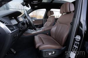 Melns BMW X7 2022 Jelgava, ar dzinēja tilpumu 3.00 L un nobraukumu 0 tūkst. km par 78500 €, foto 14 vietnē AUTOMOTO.COM.LV