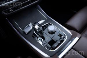 Melns BMW X7 2022 Jelgava, ar dzinēja tilpumu 3.00 L un nobraukumu 0 tūkst. km par 78500 €, foto 23 vietnē AUTOMOTO.COM.LV