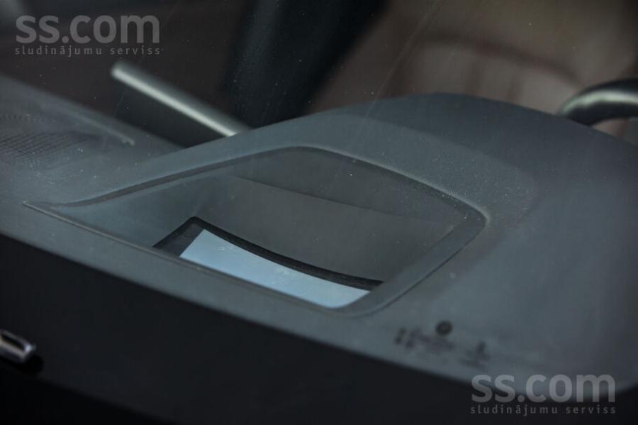 Melns BMW X7 2022 Jelgava, ar dzinēja tilpumu 3.00 L un nobraukumu 0 tūkst. km par 78500 €, foto 31 vietnē AUTOMOTO.COM.LV