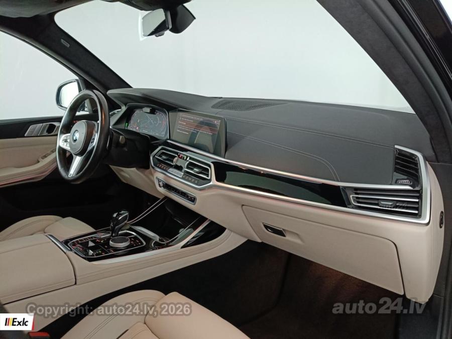 Черный БМВ X7 2022 в Таллин, объемом двигателя 3.00 л и пробегом 123 тыс. км за 54900 €, фото 12 на AUTOMOTO.COM.LV