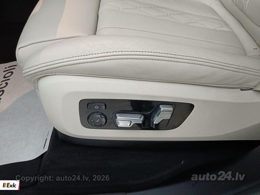 Черный БМВ X7 2022 в Таллин, объемом двигателя 3.00 л и пробегом 123 тыс. км за 54900 €, фото 25 на AUTOMOTO.COM.LV