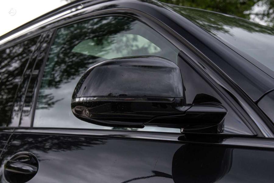 Melns BMW X7 2022 Viļņa, ar dzinēja tilpumu 3.00 L un nobraukumu 58 tūkst. km par 69500 €, foto 17 vietnē AUTOMOTO.COM.LV