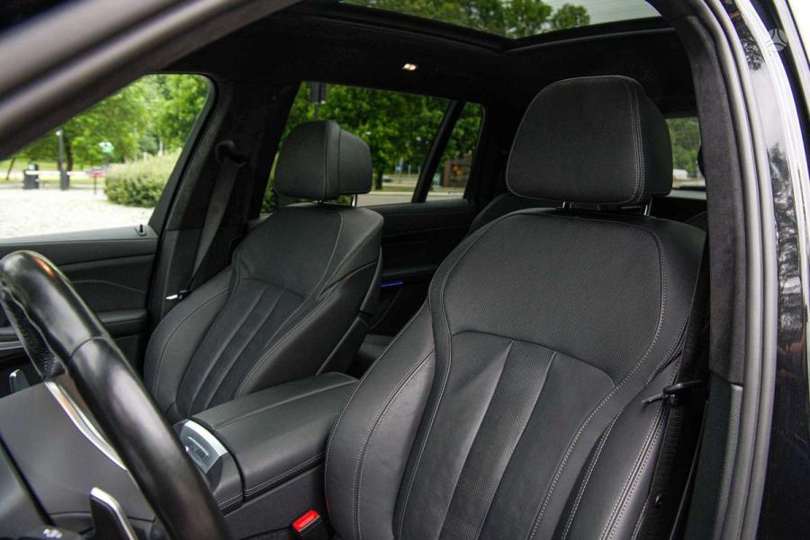 Melns BMW X7 2022 Viļņa, ar dzinēja tilpumu 3.00 L un nobraukumu 58 tūkst. km par 69500 €, foto 29 vietnē AUTOMOTO.COM.LV