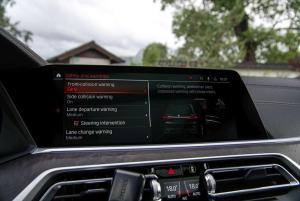Melns BMW X7 2022 Viļņa, ar dzinēja tilpumu 3.00 L un nobraukumu 58 tūkst. km par 69500 €, foto 39 vietnē AUTOMOTO.COM.LV