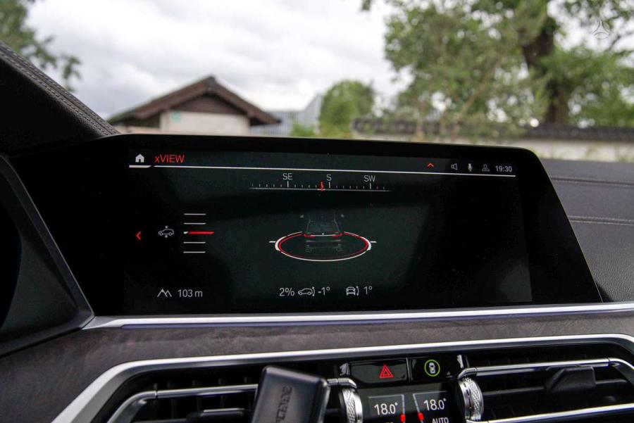 Melns BMW X7 2022 Viļņa, ar dzinēja tilpumu 3.00 L un nobraukumu 58 tūkst. km par 69500 €, foto 42 vietnē AUTOMOTO.COM.LV