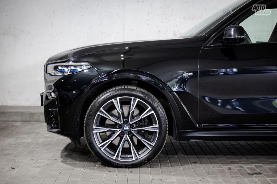 Melns BMW X7 2022 Viļņa, ar dzinēja tilpumu 3.00 L un nobraukumu 88 tūkst. km par 64991 €, foto 6 vietnē AUTOMOTO.COM.LV