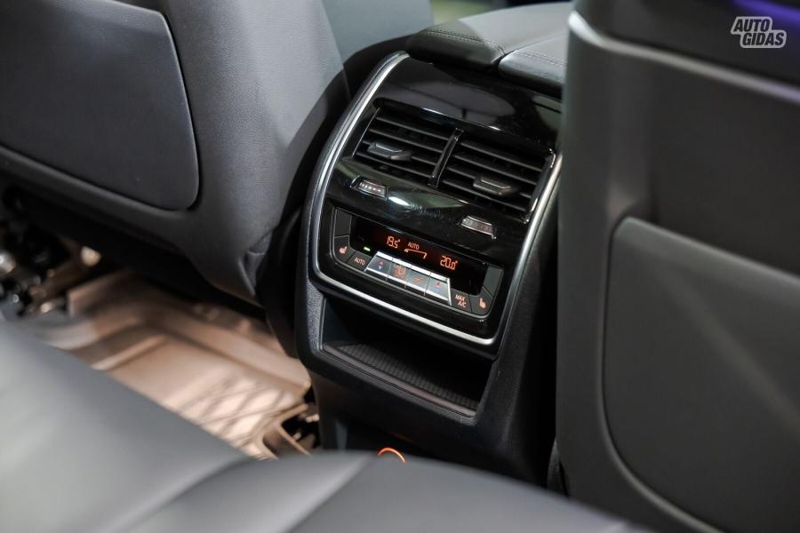 Melns BMW X7 2022 Viļņa, ar dzinēja tilpumu 3.00 L un nobraukumu 88 tūkst. km par 64991 €, foto 24 vietnē AUTOMOTO.COM.LV