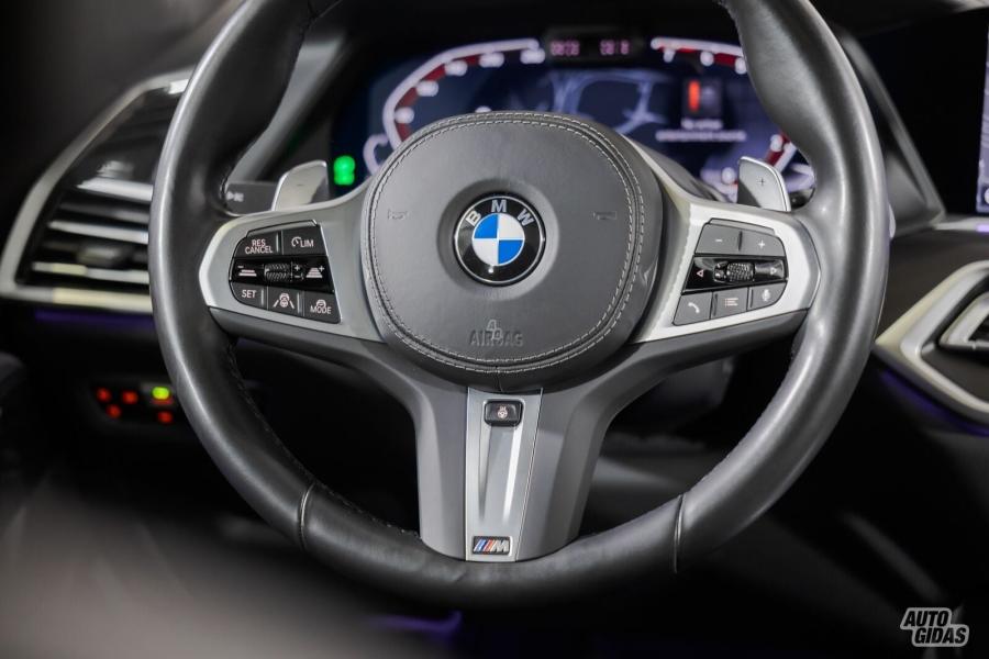 Melns BMW X7 2022 Viļņa, ar dzinēja tilpumu 3.00 L un nobraukumu 88 tūkst. km par 64991 €, foto 27 vietnē AUTOMOTO.COM.LV