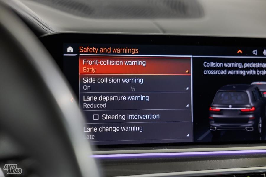 Melns BMW X7 2022 Viļņa, ar dzinēja tilpumu 3.00 L un nobraukumu 88 tūkst. km par 64991 €, foto 33 vietnē AUTOMOTO.COM.LV