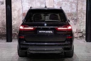 Melns BMW X7 2022 Kauņa, ar dzinēja tilpumu 4.40 L un nobraukumu 85 tūkst. km par 62500 €, foto 7 vietnē AUTOMOTO.COM.LV