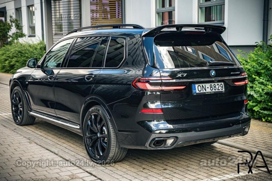 Melns BMW X7 2022 Rīga, ar dzinēja tilpumu 3.00 L un nobraukumu 36 tūkst. km par 75990 €, foto 7 vietnē AUTOMOTO.COM.LV