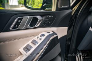 Melns BMW X7 2022 Rīga, ar dzinēja tilpumu 3.00 L un nobraukumu 36 tūkst. km par 75990 €, foto 19 vietnē AUTOMOTO.COM.LV
