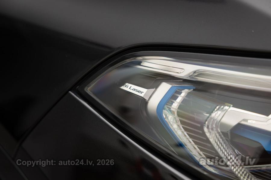 Melns BMW X7 2022 Tallina, ar dzinēja tilpumu 3.00 L un nobraukumu 113 tūkst. km par 62500 €, foto 6 vietnē AUTOMOTO.COM.LV