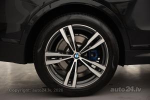 Melns BMW X7 2022 Tallina, ar dzinēja tilpumu 3.00 L un nobraukumu 113 tūkst. km par 62500 €, foto 7 vietnē AUTOMOTO.COM.LV