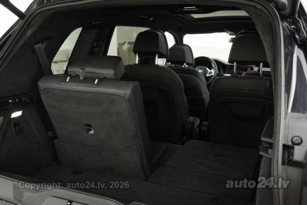 Melns BMW X7 2022 Tallina, ar dzinēja tilpumu 3.00 L un nobraukumu 113 tūkst. km par 62500 €, foto 10 vietnē AUTOMOTO.COM.LV