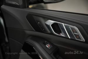 Черный БМВ X7 2022 в Таллин, объемом двигателя 3.00 л и пробегом 113 тыс. км за 62500 €, фото 20 на AUTOMOTO.COM.LV