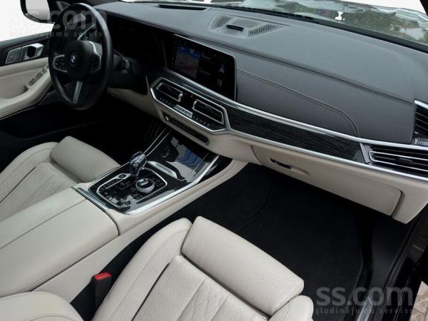 Melns BMW X7 2022 Rīga, ar dzinēja tilpumu 3.00 L un nobraukumu 88 tūkst. km par 71990 €, foto 5 vietnē AUTOMOTO.COM.LV