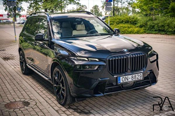 Melns BMW X7 2022 Rīga, ar dzinēja tilpumu 2.99 L un nobraukumu 36 tūkst. km par 75990 €, foto 4 vietnē AUTOMOTO.COM.LV