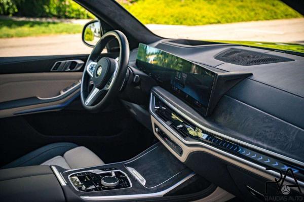 Melns BMW X7 2022 Rīga, ar dzinēja tilpumu 2.99 L un nobraukumu 36 tūkst. km par 75990 €, foto 11 vietnē AUTOMOTO.COM.LV