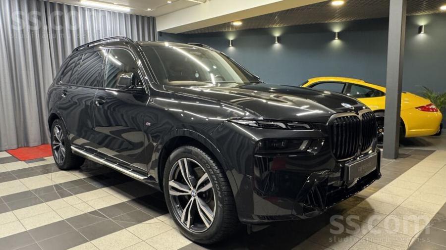 Melns BMW X7 2023 Rīga, ar dzinēja tilpumu 3.00 L un nobraukumu 11 tūkst. km par 94990 €, foto 3 vietnē AUTOMOTO.COM.LV