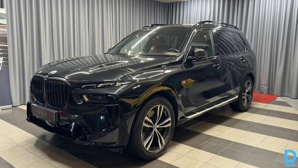 Black BMW X7 2023 in Marupe, with an engine capacity of 3.00 L and mileage of 11 thousand km for 94990 €, photo 1 on AUTOMOTO.COM.LV