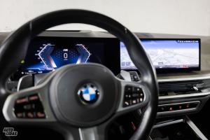 Black BMW X7 2023 in Vilnius, with an engine capacity of 3.00 L and mileage of 77 thousand km for 86771 €, photo 20 on AUTOMOTO.COM.LV