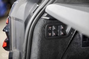Black BMW X7 2023 in Vilnius, with an engine capacity of 3.00 L and mileage of 77 thousand km for 86771 €, photo 32 on AUTOMOTO.COM.LV