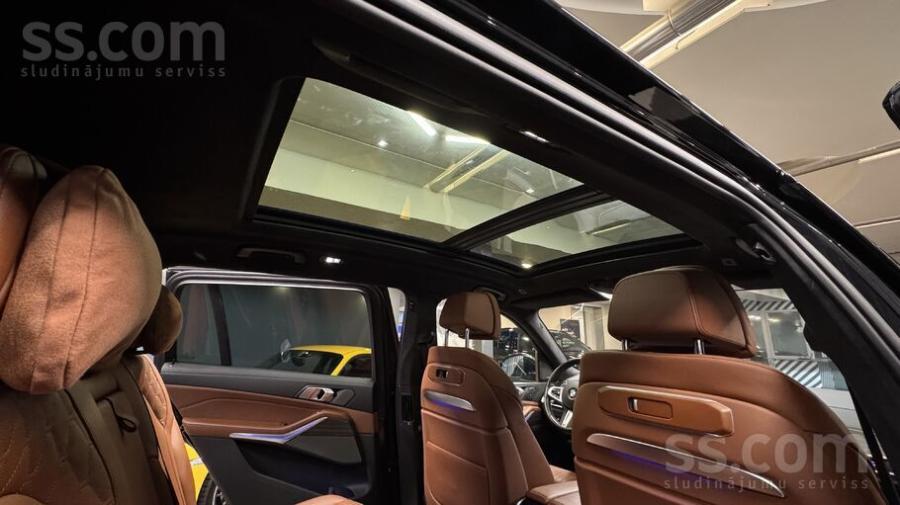 Melns BMW X7 2023 Rīga, ar dzinēja tilpumu 3.00 L un nobraukumu 11 tūkst. km par 85990 €, foto 21 vietnē AUTOMOTO.COM.LV