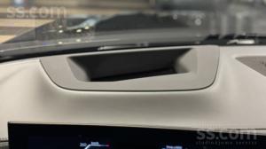 Melns BMW X7 2023 Rīga, ar dzinēja tilpumu 3.00 L un nobraukumu 11 tūkst. km par 85990 €, foto 34 vietnē AUTOMOTO.COM.LV