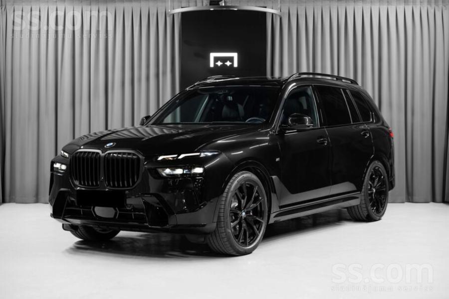 Melns BMW X7 2023 Tukums, ar dzinēja tilpumu 3.00 L un nobraukumu 0 tūkst. km par 79990 €, foto 1 vietnē AUTOMOTO.COM.LV