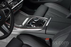 Melns BMW X7 2023 Tukums, ar dzinēja tilpumu 3.00 L un nobraukumu 0 tūkst. km par 79990 €, foto 10 vietnē AUTOMOTO.COM.LV