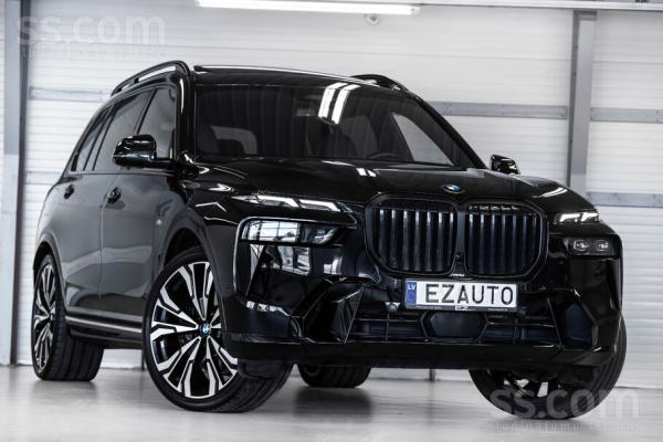 Черный БМВ X7 2023 в Тукумс, объемом двигателя 3.00 л и пробегом 0 тыс. км за 76777 €, фото 2 на AUTOMOTO.COM.LV