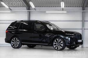 Черный БМВ X7 2023 в Тукумс, объемом двигателя 3.00 л и пробегом 0 тыс. км за 76777 €, фото 6 на AUTOMOTO.COM.LV