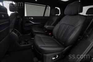 Черный БМВ X7 2023 в Тукумс, объемом двигателя 3.00 л и пробегом 0 тыс. км за 76777 €, фото 16 на AUTOMOTO.COM.LV