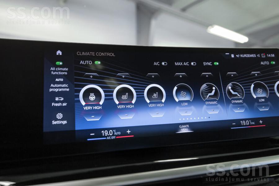 Черный БМВ X7 2023 в Тукумс, объемом двигателя 3.00 л и пробегом 0 тыс. км за 76777 €, фото 33 на AUTOMOTO.COM.LV