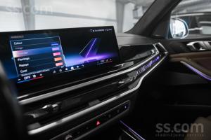 Черный БМВ X7 2023 в Тукумс, объемом двигателя 3.00 л и пробегом 0 тыс. км за 77770 €, фото 21 на AUTOMOTO.COM.LV