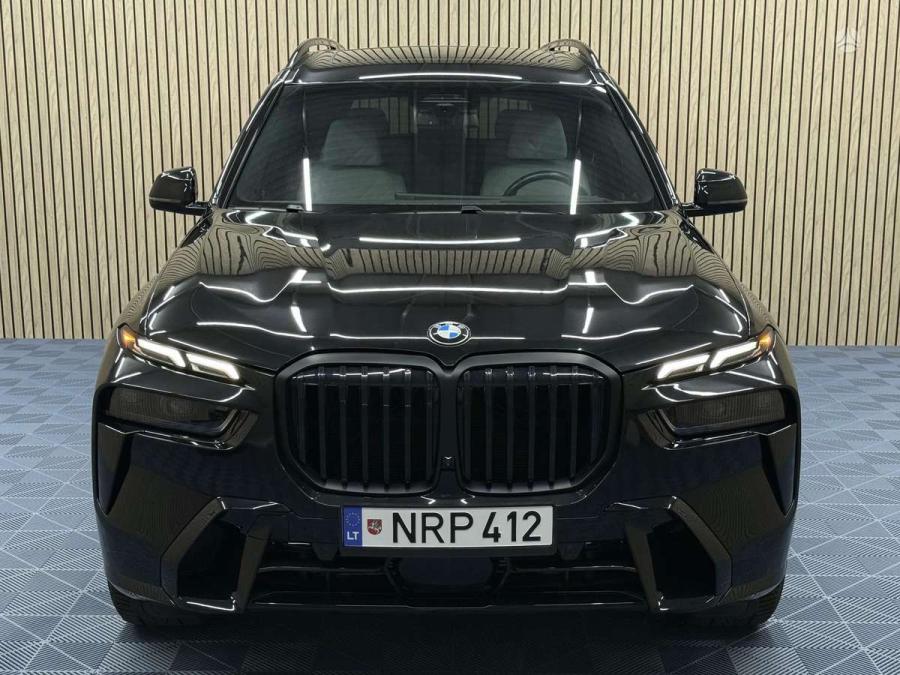 Черный БМВ X7 2023 в Мариямполе, объемом двигателя 3.00 л и пробегом 48 тыс. км за 69999 €, фото 5 на AUTOMOTO.COM.LV