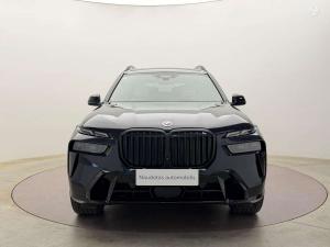 Melns BMW X7 2023 Panevēža, ar dzinēja tilpumu 2.99 L un nobraukumu 149 tūkst. km par 82990 €, foto 3 vietnē AUTOMOTO.COM.LV