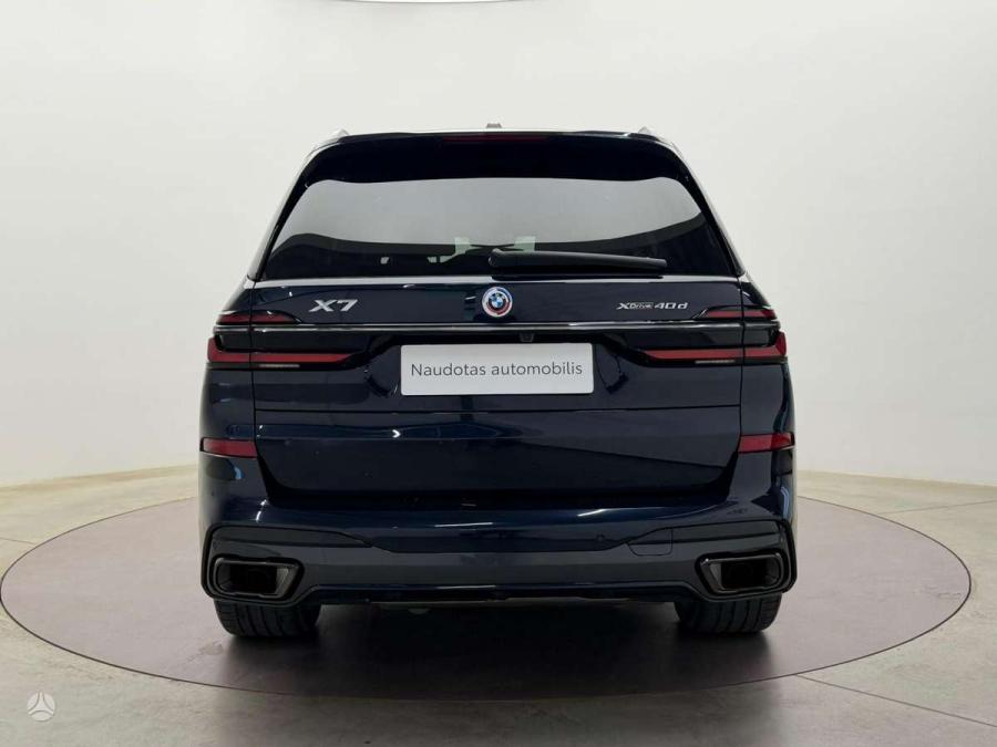 Melns BMW X7 2023 Panevēža, ar dzinēja tilpumu 2.99 L un nobraukumu 149 tūkst. km par 82990 €, foto 8 vietnē AUTOMOTO.COM.LV
