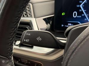 Melns BMW X7 2023 Panevēža, ar dzinēja tilpumu 2.99 L un nobraukumu 149 tūkst. km par 82990 €, foto 29 vietnē AUTOMOTO.COM.LV