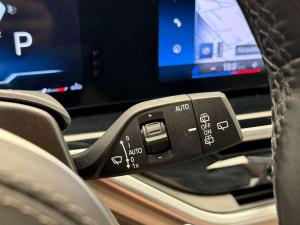 Melns BMW X7 2023 Panevēža, ar dzinēja tilpumu 2.99 L un nobraukumu 149 tūkst. km par 82990 €, foto 30 vietnē AUTOMOTO.COM.LV